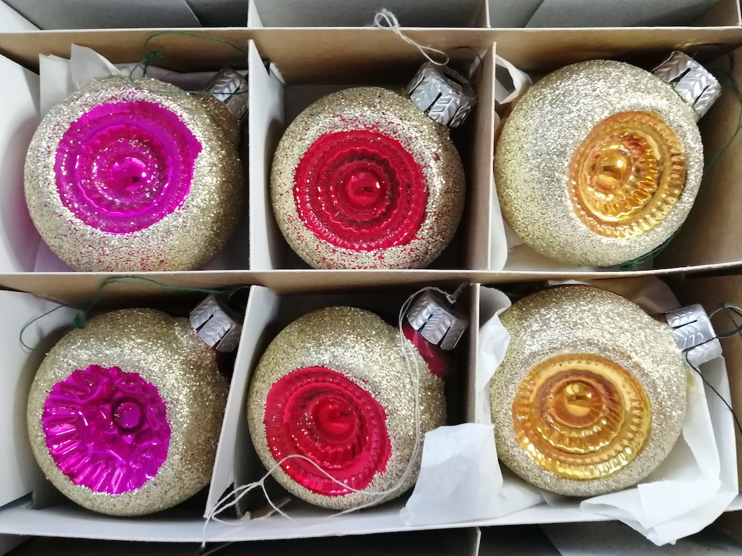 6 Vintage German Glass Reflector Christmas Ornaments Balls GDR - Etsy