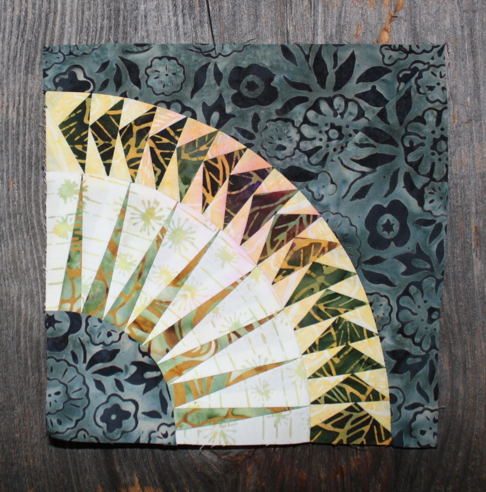 New York Beauty Quilt Block Y Paper Piecing Pattern - Etsy