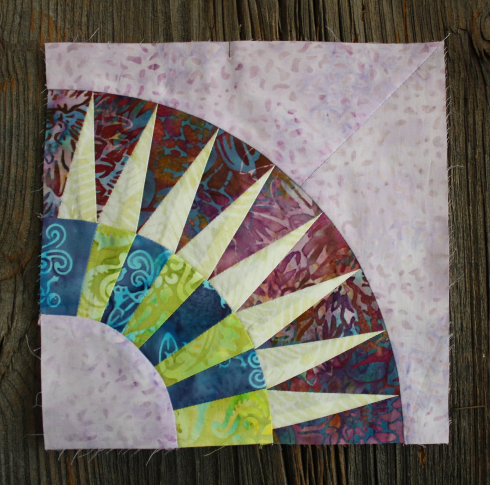 New York Beauty Quilt Block A Paper Piecing Pattern - Etsy