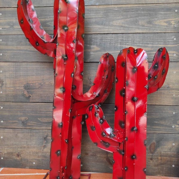 Metal Cactus Yard Art - Etsy