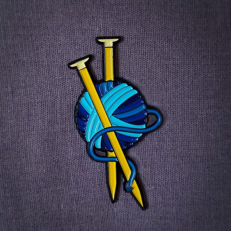 Knitting Needles and Yarn Enamel Pin | Etsy