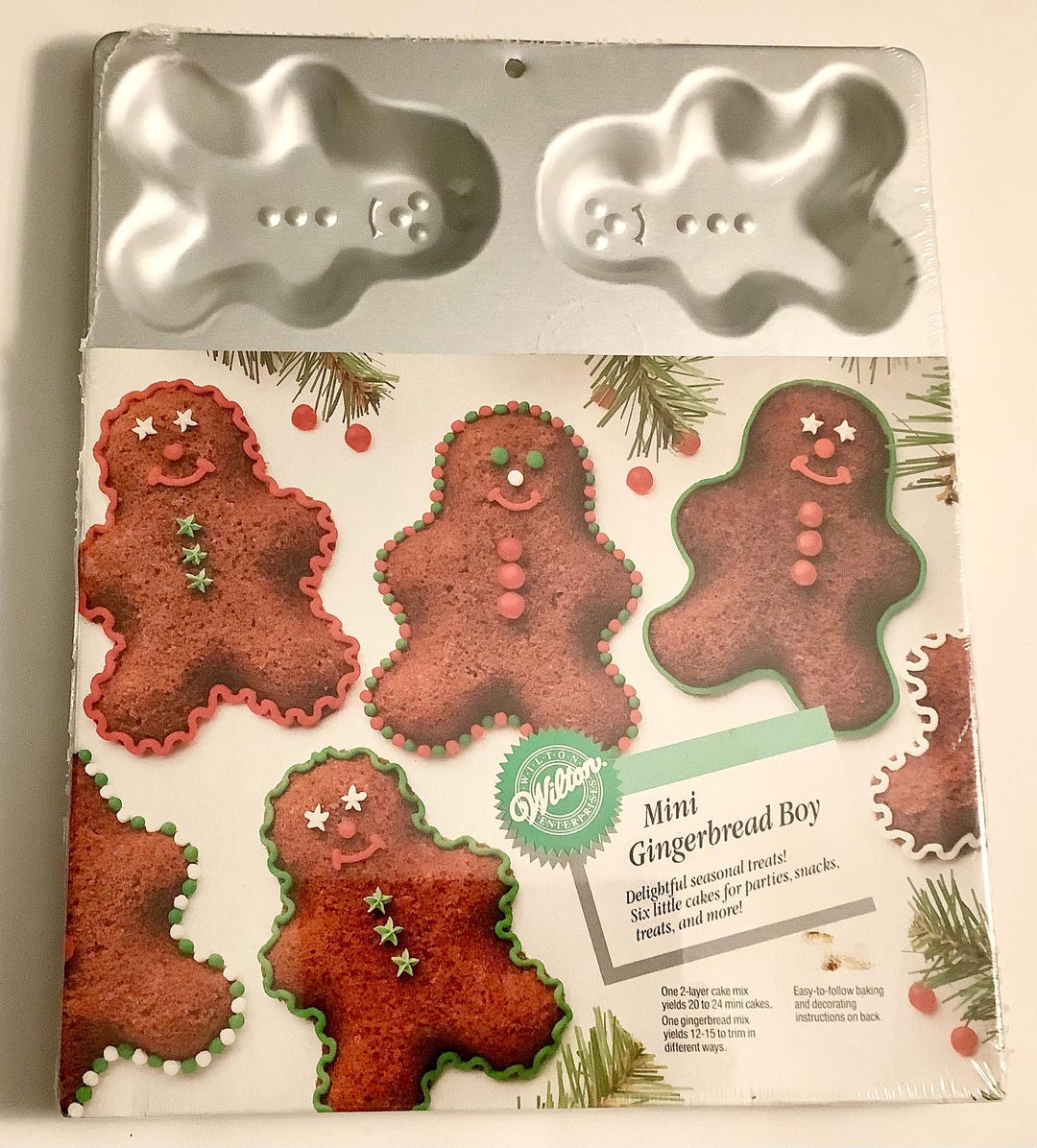 Wilton Mini Gingerbread Boy, Metal Cake Pan Mold, Makes 6 With ...
