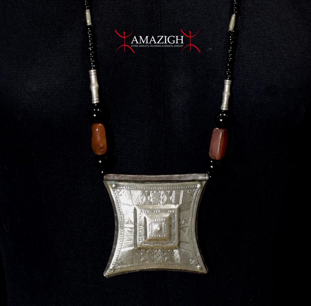 Old Tuareg Talismanic Necklace - TCHEROT - Azawagh, Niger - Etsy