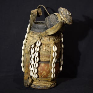 Beautiful Oromo Container Cowrie Shell and Basketry Ethiopia - Etsy