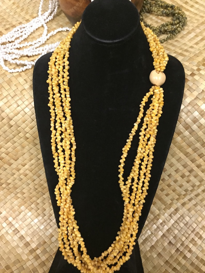 Hanging Mongo Shell Lei - 5 Strands - Etsy
