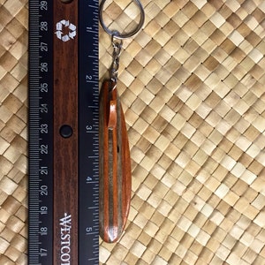 Wood Surfboard Keychain , Surfer Favors Hawaiian Surfing , Christmas ...