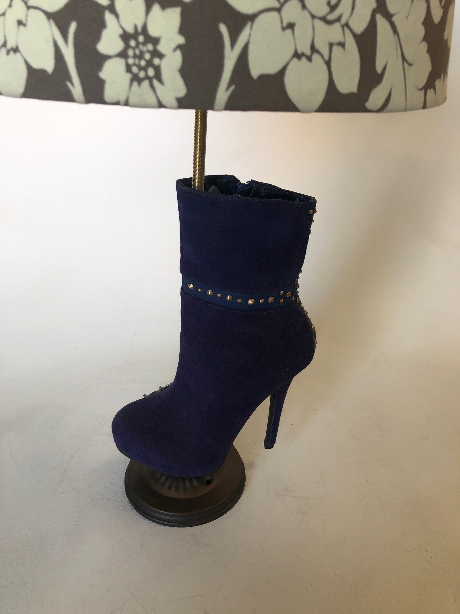 Purple Stiletto High Heel Boot Table Lamp With Floral Lamp Shade - Etsy.de
