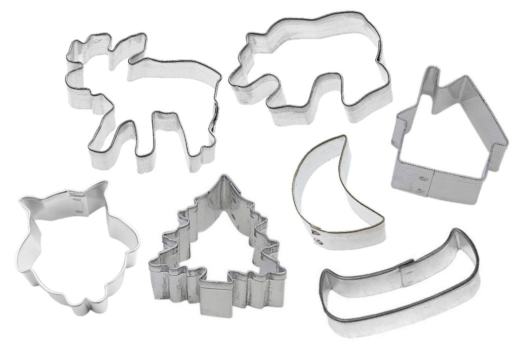 7 Piece Mini Cabin Cookie Cutter Set | Metal Moose, Bear, Canoe, Tree ...