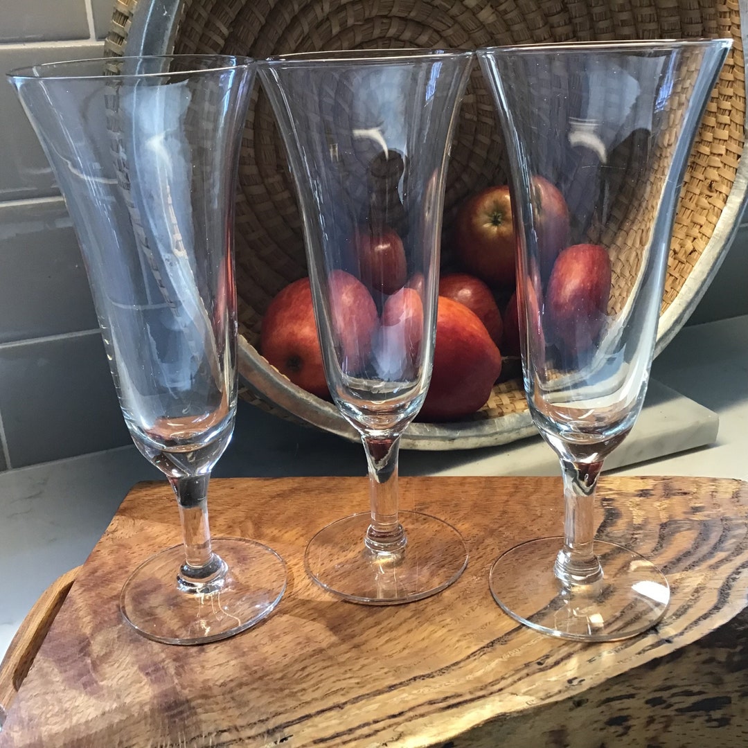 Vintage Champagne Flutes - Set of 2 - Low Flutes - Vintage Flutes ...