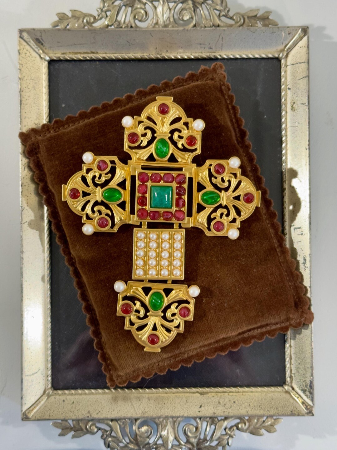 Vintage Cross by Elizabeth Taylor for Avon Brooch. Golden Designer ...