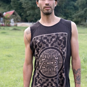 SHIPIBO Man T-shirt >> Hand-printed Traditionnal Shipibo Pattern - Etsy