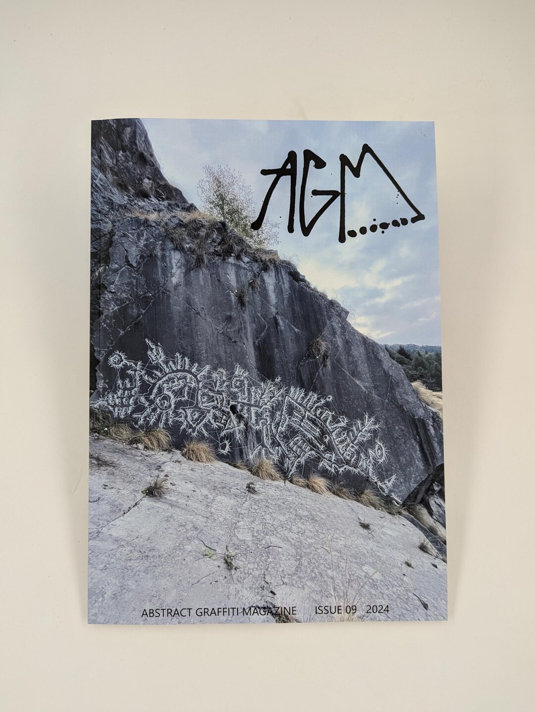 AGM 9 - Abstract Graffiti Magazine Issue 09. Comes With Stickersheet - Etsy