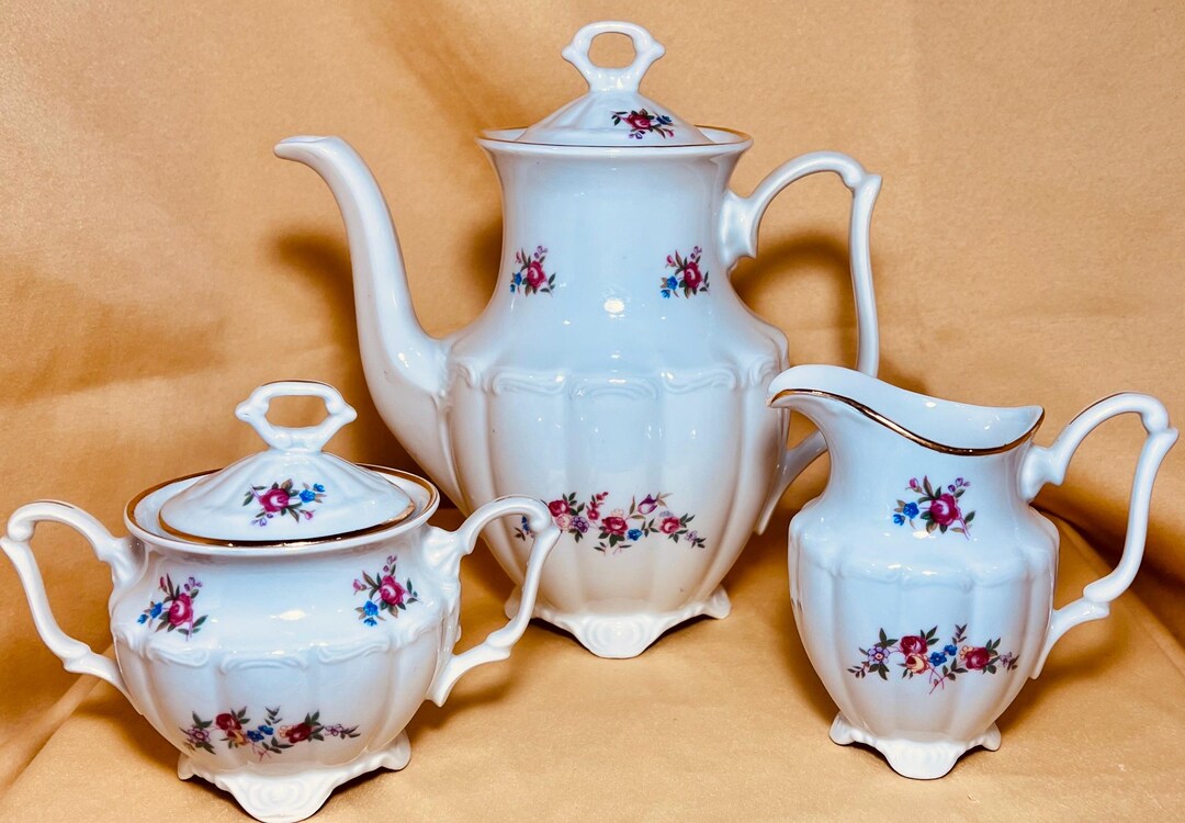 Vintage Tea Set Victorian Style Walbrzych Poland Floral Tea Pot, Sugar ...