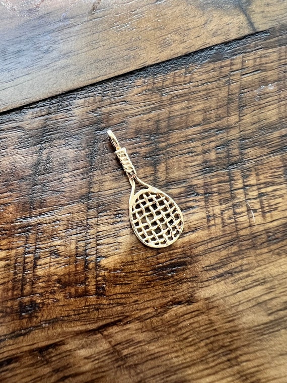 vintage tennis racket gold - Gem