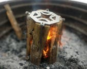 Quick-Lighting Campfire Log Torches | The Green Head