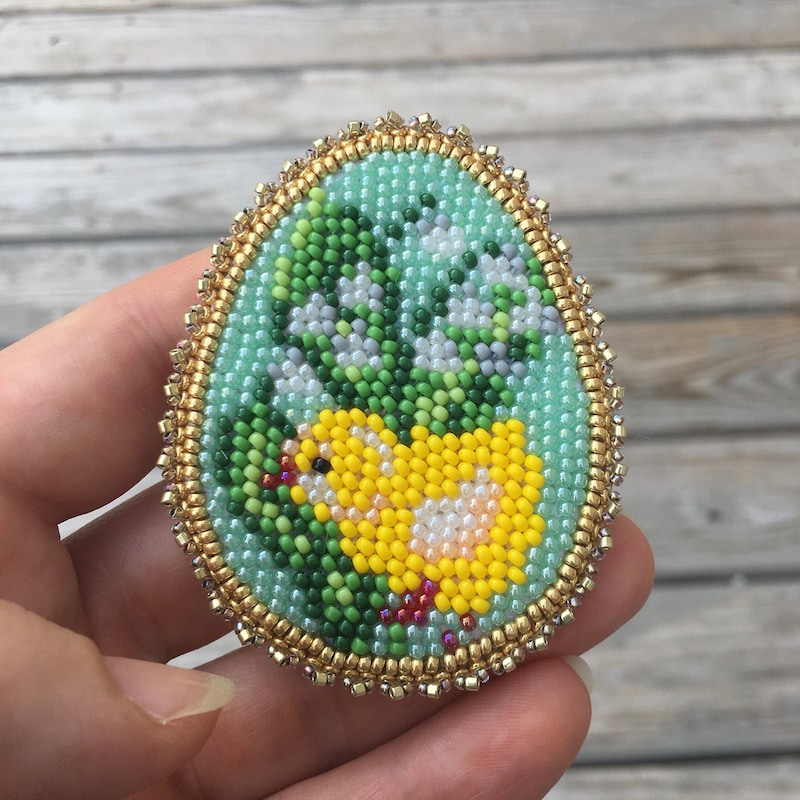 Easter Egg Brooch - Etsy