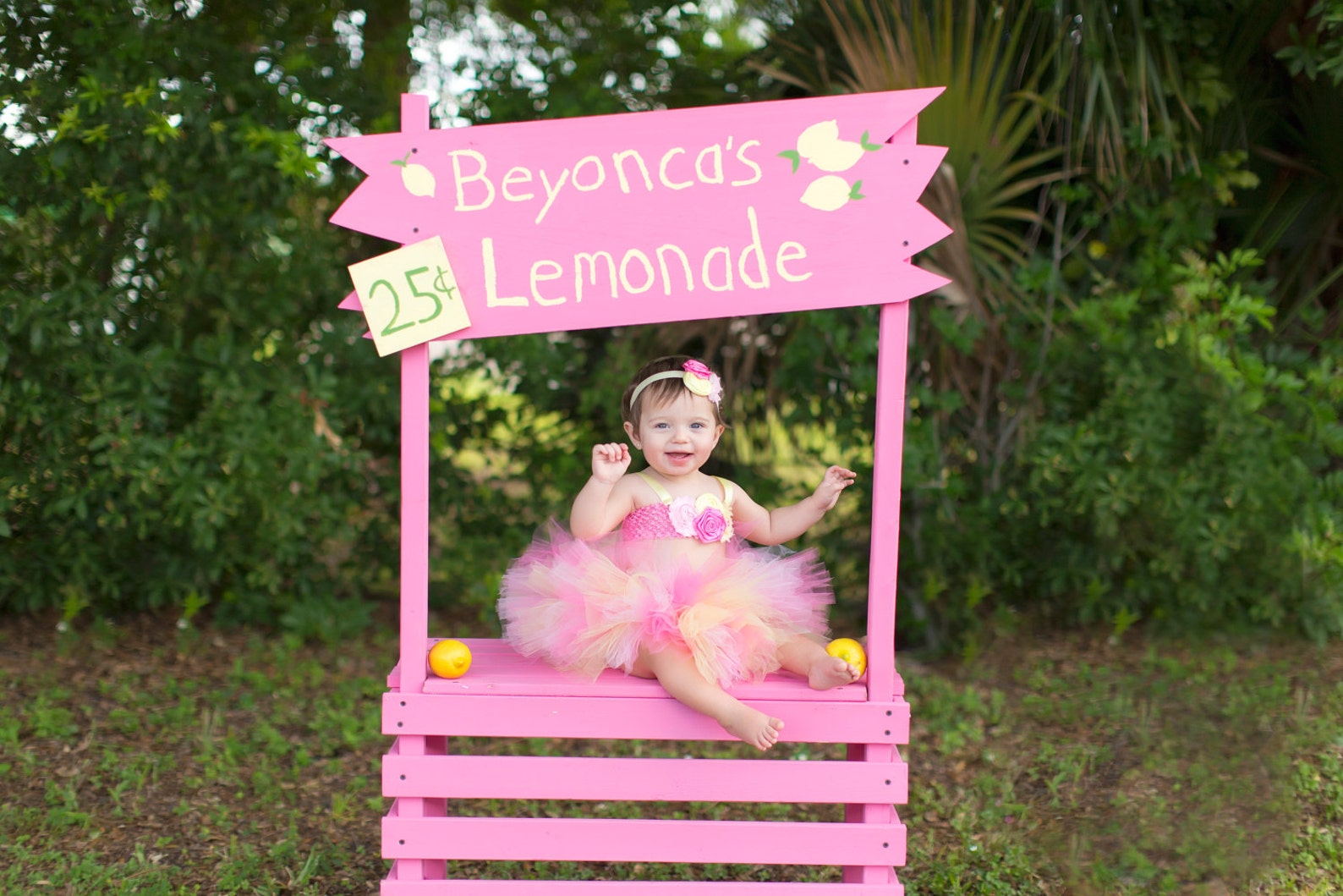 Custom Painted Lemonade Stand Whit, Pink, Yellow, Photo Prop or Play - Etsy