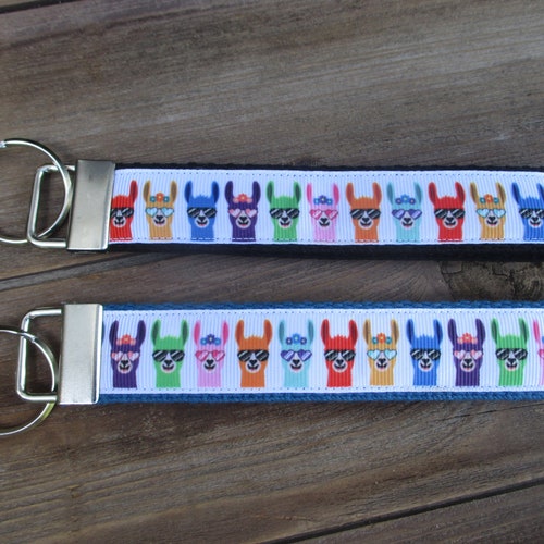 EXPRESS SHIPPING 105 Llama Key Chains Llama Purse Charm - Etsy