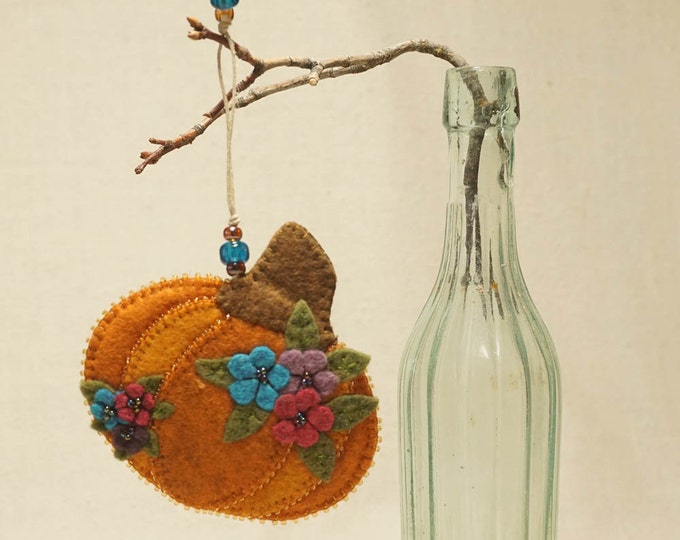Wool Felt Pumpkin Ornament, Beaded Autumn Pumpkin, Thanksgiving Pumpkin ...