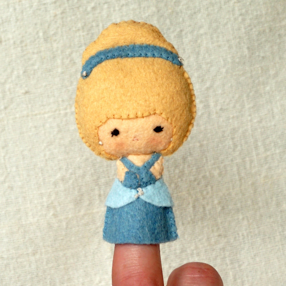 Fieltro Cinderella Princess Finger Puppet, Wool Felt Cinderella ...