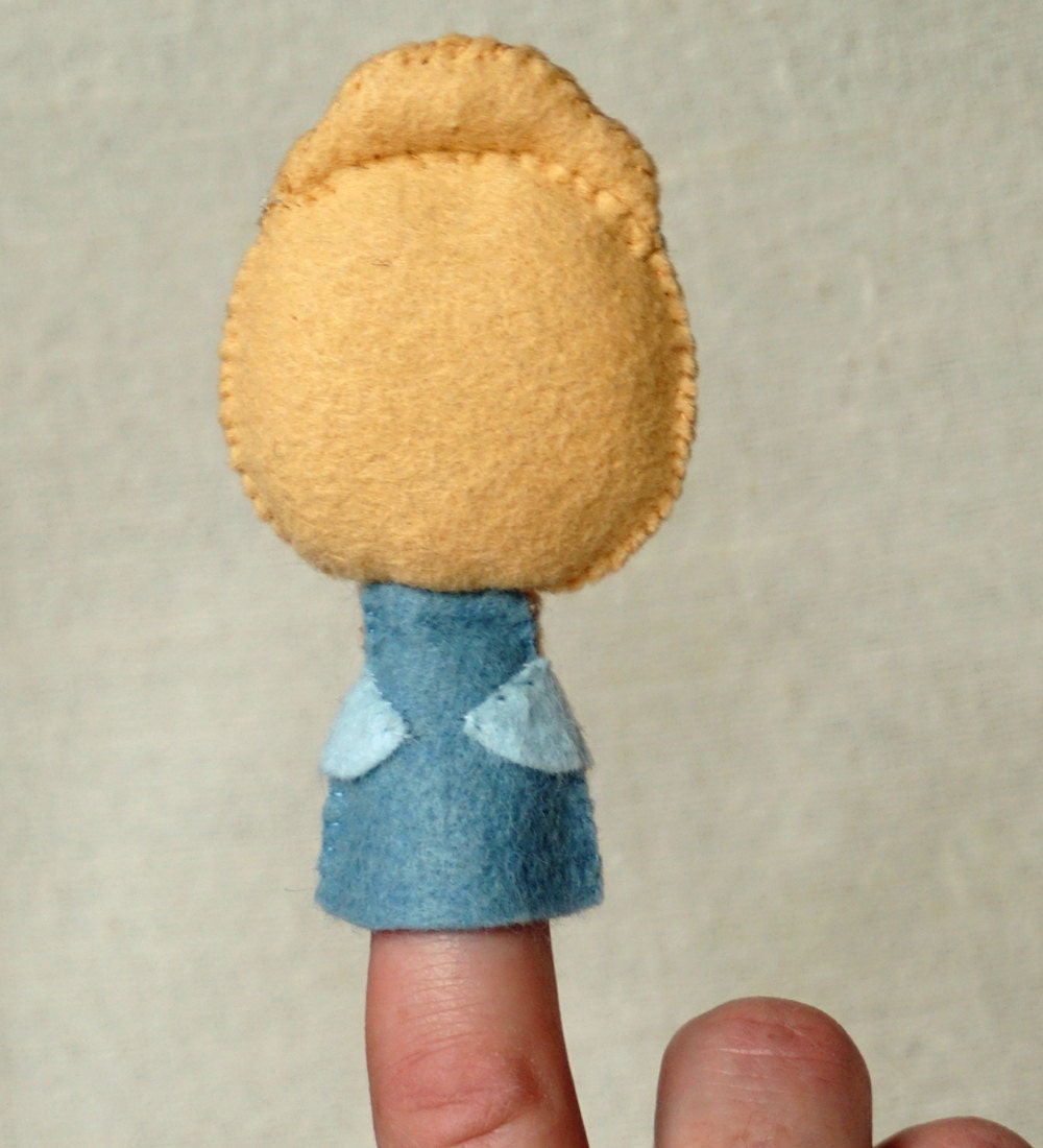 Felt Cinderella Princess Finger Puppet, Wool Felt Cinderella Ornament ...