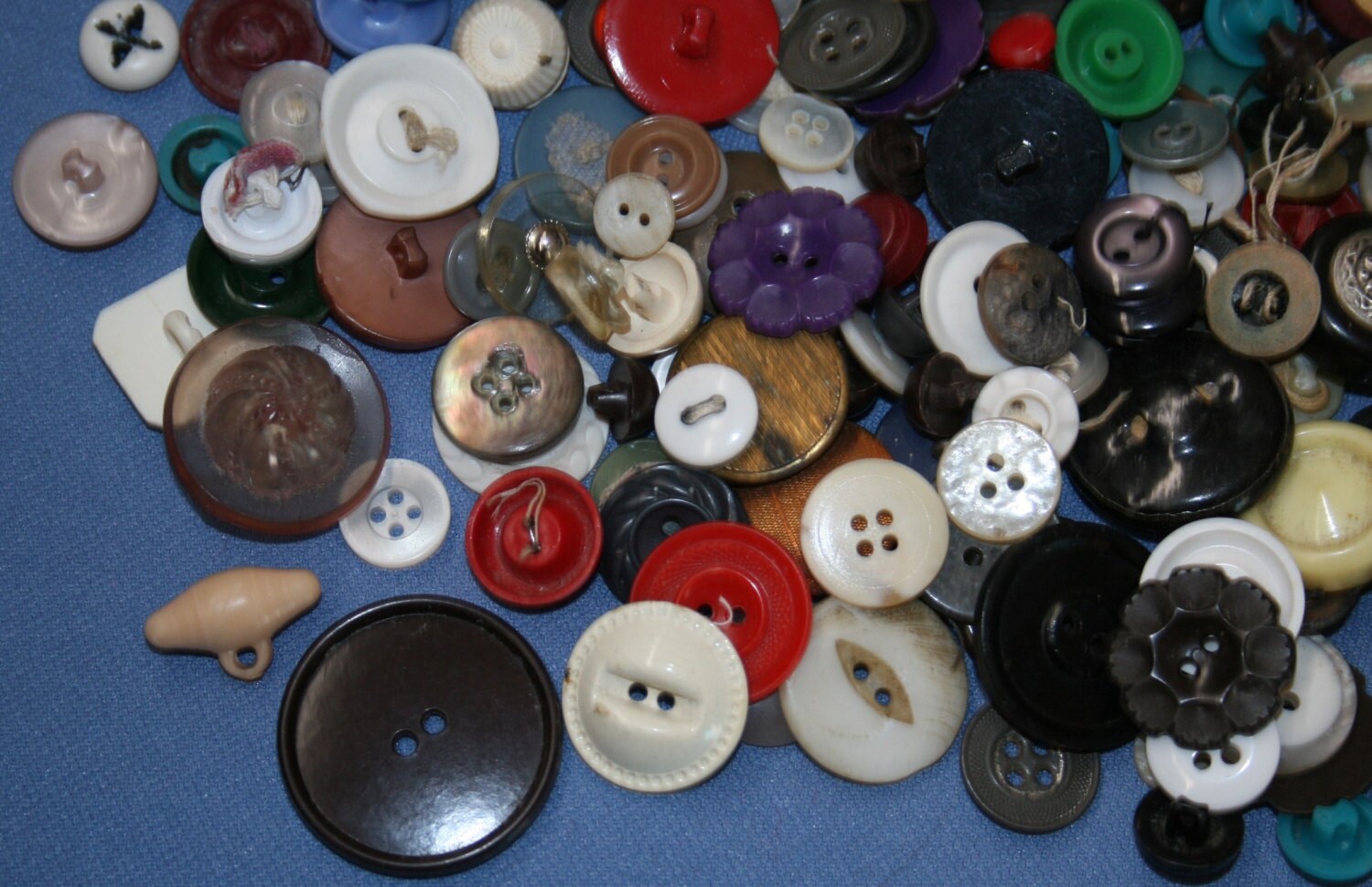 Lot Vtg knoppen 1/2 pond lb 8 ounces diverse verschillende gemengde ...