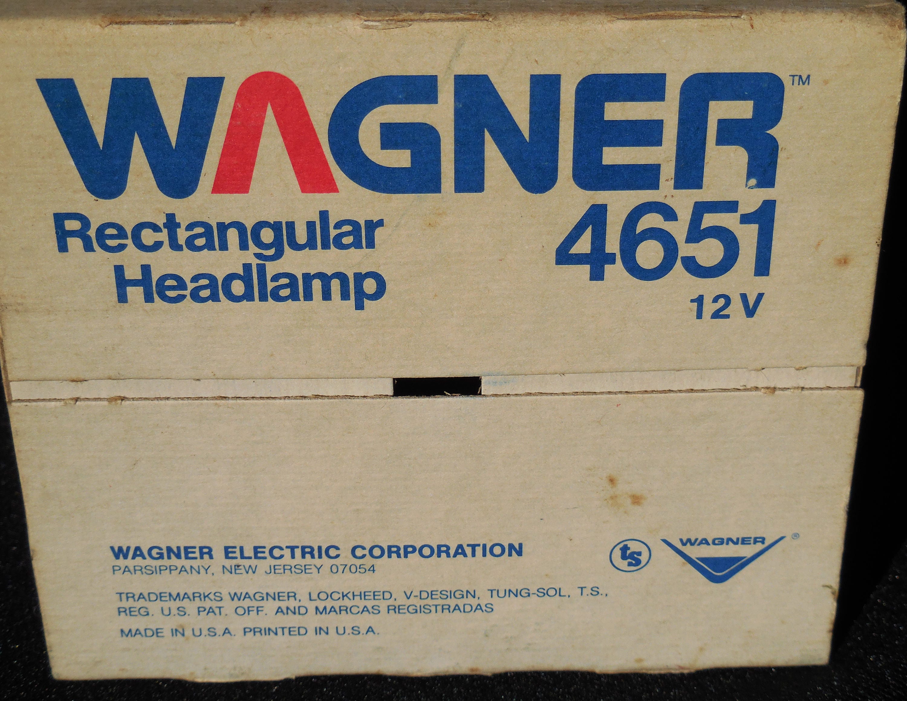 NIB Vtg Headlamps Headlights Wagner 2 Pcs 4651 NOS New Old Stock 12 V ...