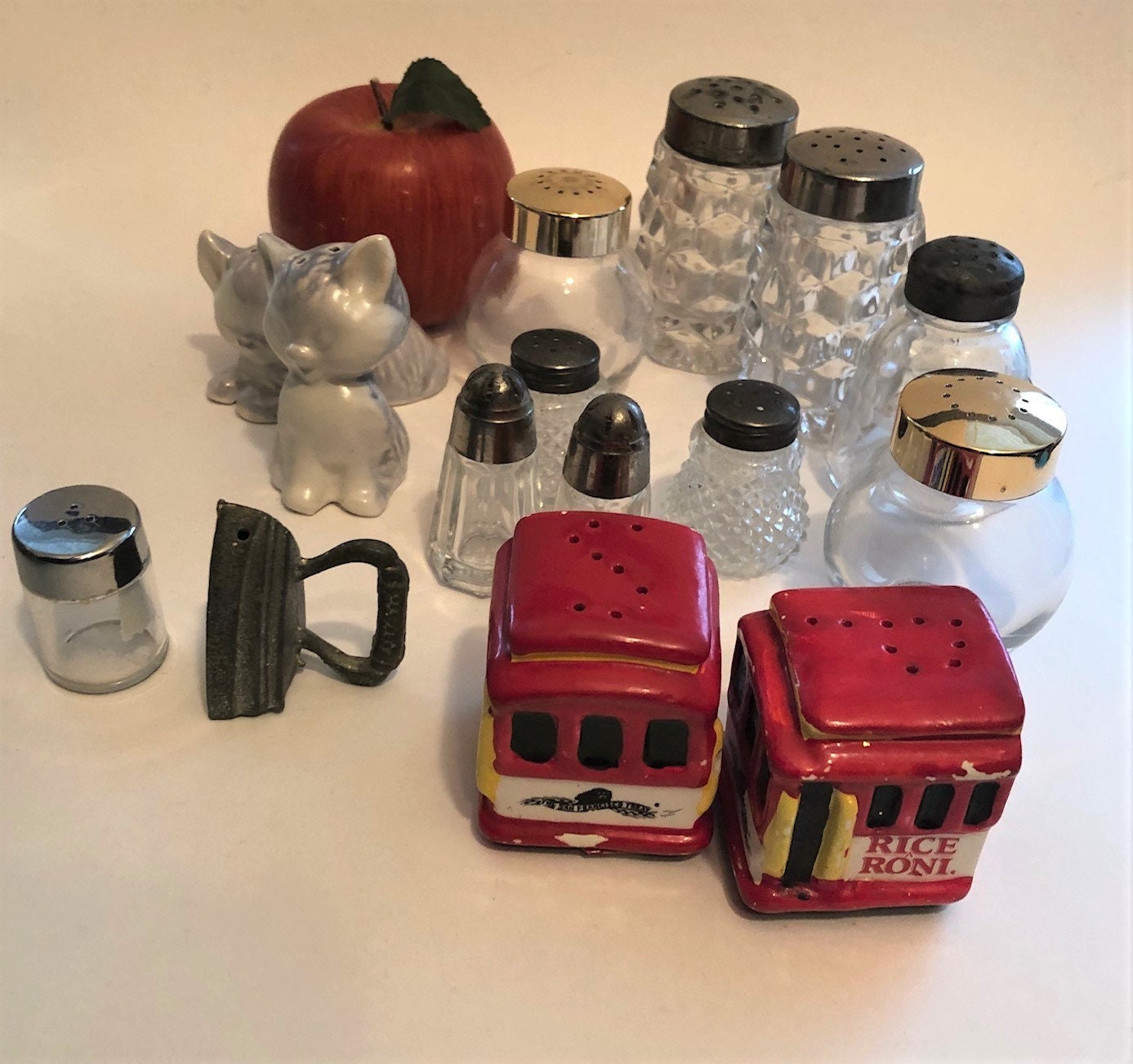 Salt & Pepper Shaker Bundle. 12 Shaker Sets - Etsy