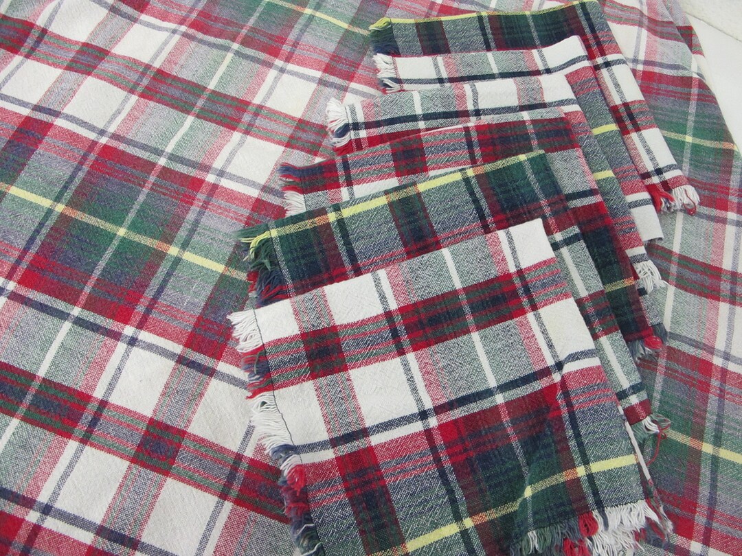 Plaid Cotton Round Tablecloth Cottage Farmhouse Tablecloth Set 6 ...