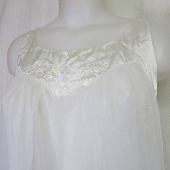 Vintage Nightgown Nylon White Gem
