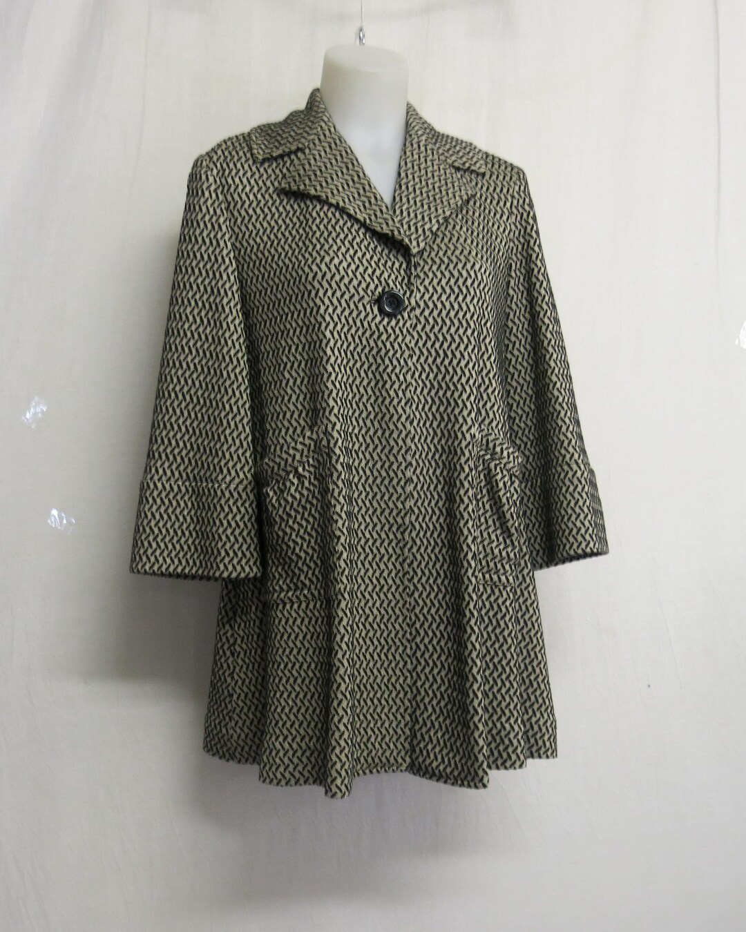 Swing Coat Modern Herringbone Pattern ECI New York 1990's Trapeze City ...