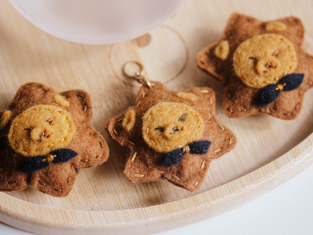 Luca Kaneshiro Mascot | Augustus Mini Felt Plush Keychain | Nijisanji ...