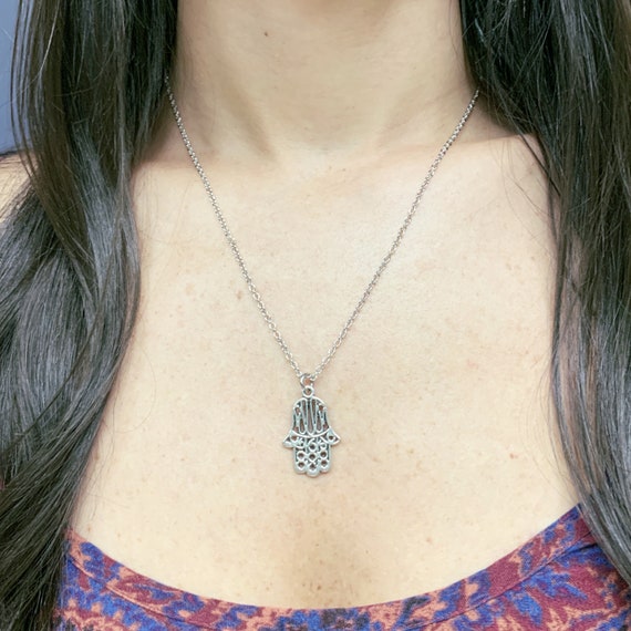 Minimalist Hamsa Hand Pendant Necklace Silver Chain Necklace | Etsy