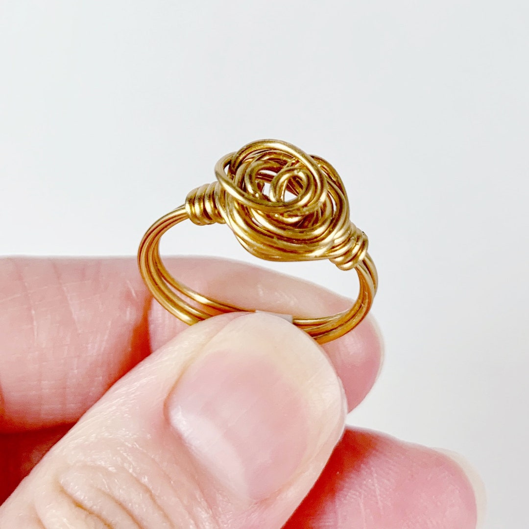 Minimalist Gold Wire Knot Ring, Minimal Rose Flower Wire Wrapped Ring ...