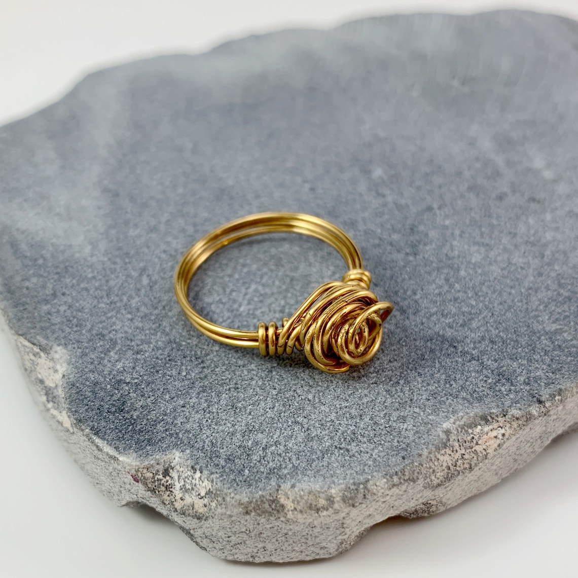 Minimalist Gold Wire Knot Ring Minimal Rose Flower Wire - Etsy
