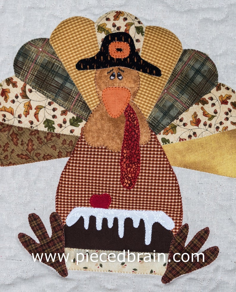 Applique Quilt Pattern Thanksgiving Machine Applique' Turkey and Cake ...