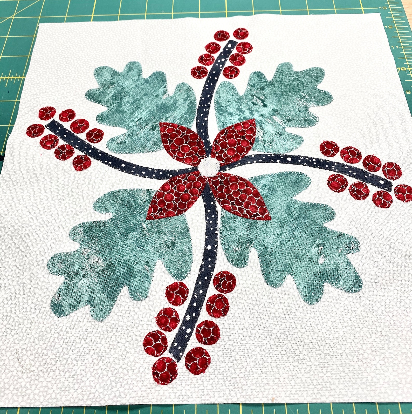 Christmas Quilt Pattern Row by Row Holidays Flights of Whimsy With Red ...