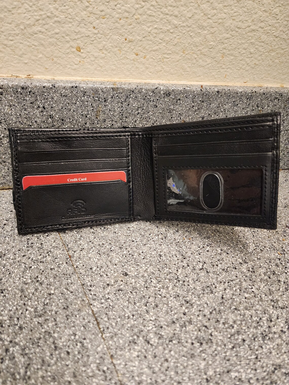 Creepy Eyeball Wallet - Etsy