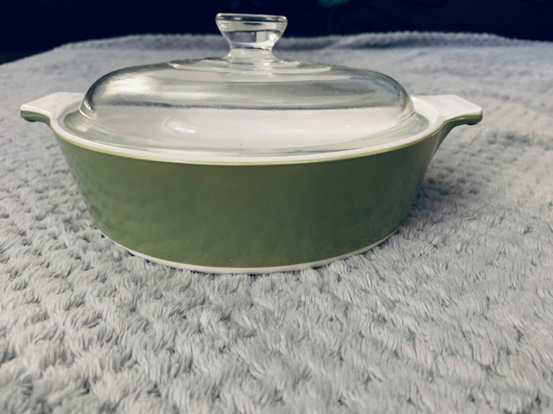 Pyrex Verde Green 1 Pint Dish With Lid - Etsy