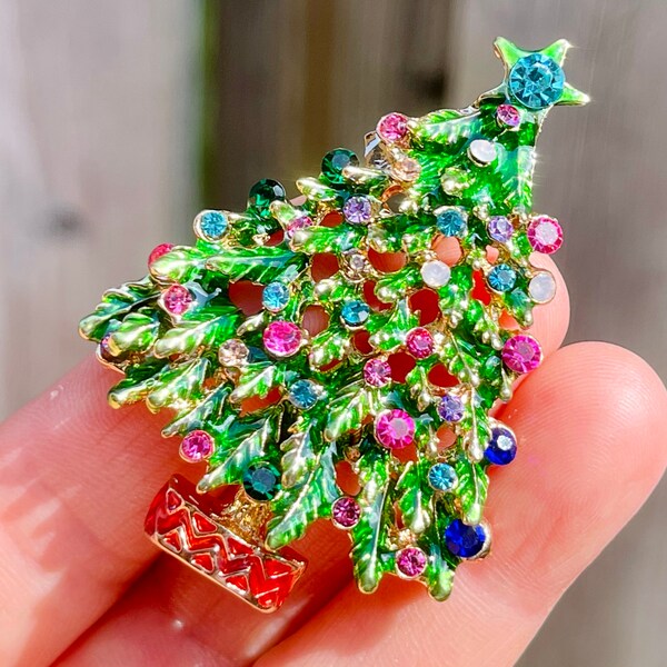 Christmas Tree Brooch - Etsy
