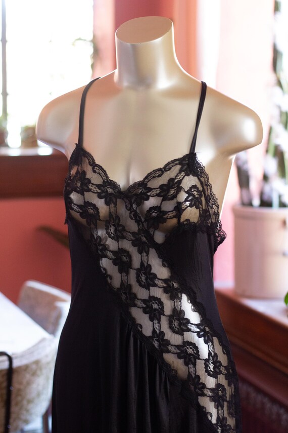 Vintage Nightgown Slip Dress In Black Lace Trim 1… Gem