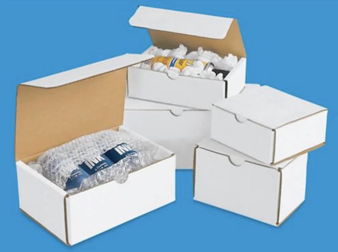 White Gift Box for a Set of Four Glasses - Etsy