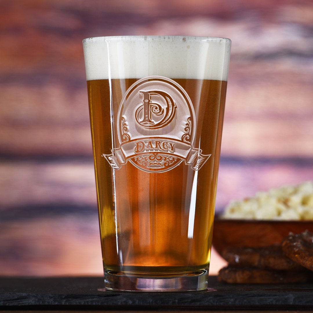 Engraved Beer Glass / Custom Craft Beer Pub / Personalized Pint Glass ...