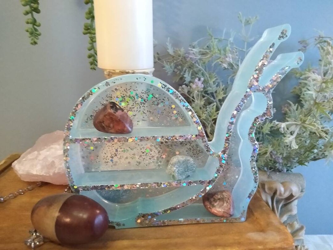 Snail Shelf, Crystal Shelf, Small Collectables Shelf, Snail and ...