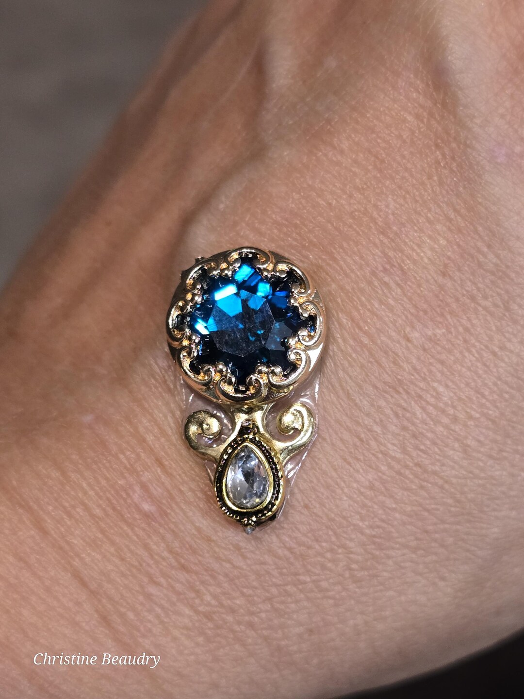 Teal Cushion Cut Crystal Bindi, Body Jewelry, Reusable Bindi, Crystal ...