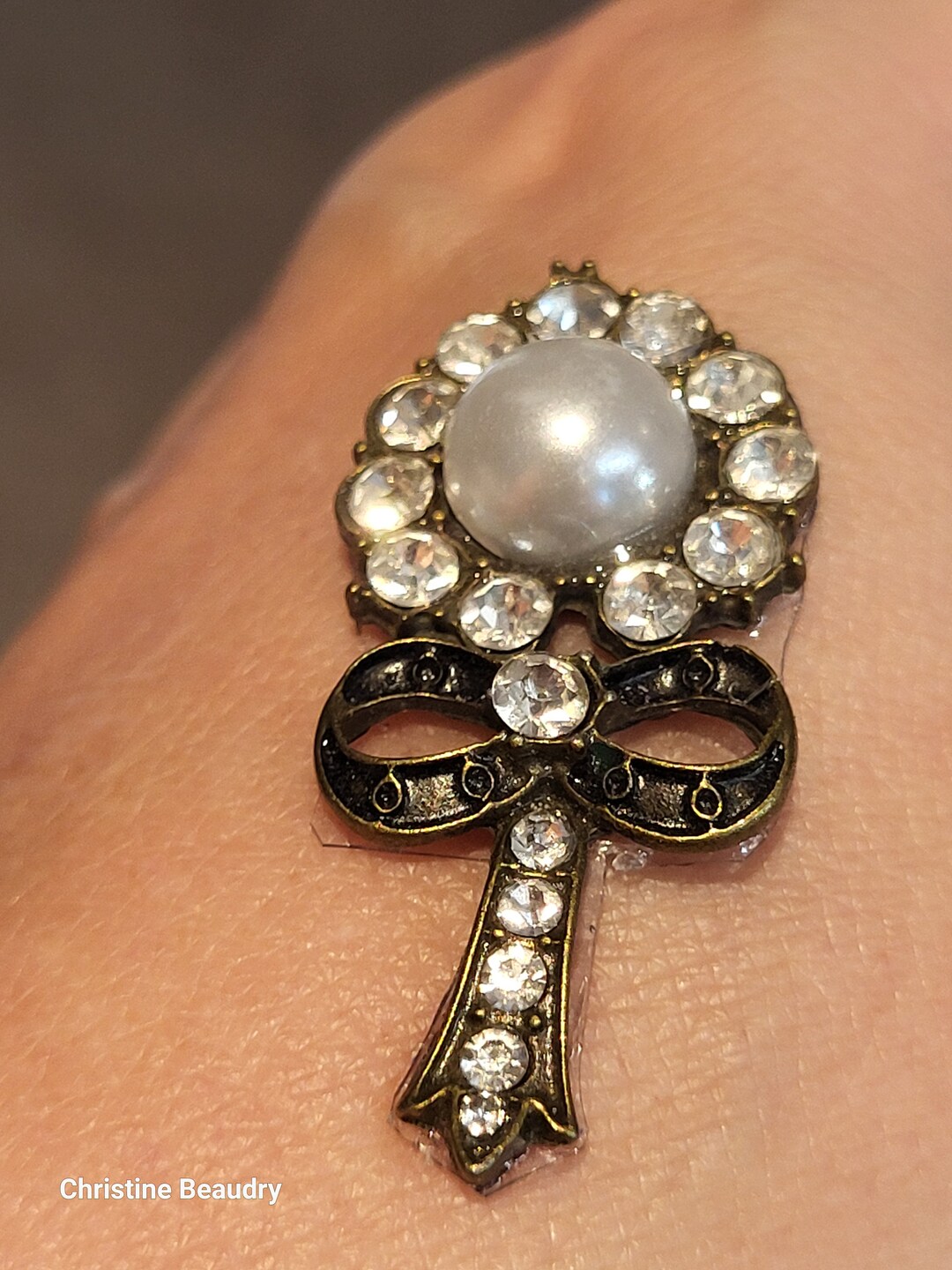 Pearl and Bow Bindi - Etsy