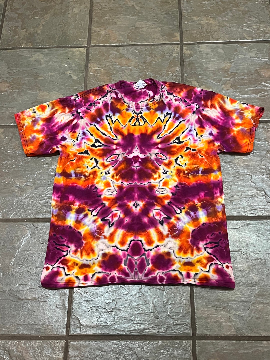 Tie Dyed Unisex XL T-shirt: Reversed Chaos - Etsy