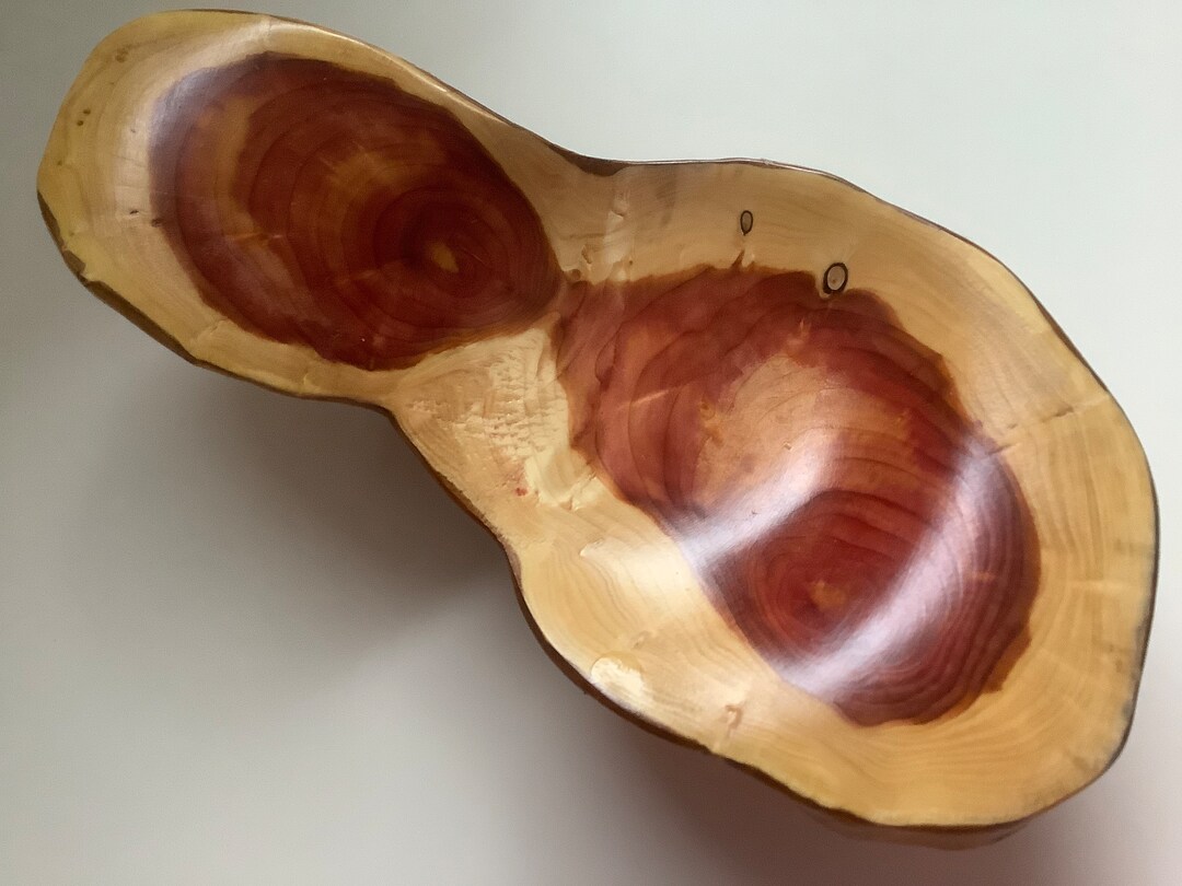 English Juniper Wood Bowlhand Turned....small....english Juniper Wood ...