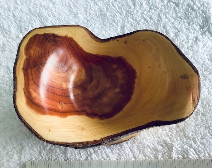 Hand Turned....small....english Juniper.......wood Bowl.... - Etsy
