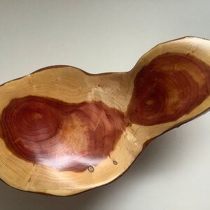 English Juniper Wood Bowlhand Turned....small....english Juniper Wood ...